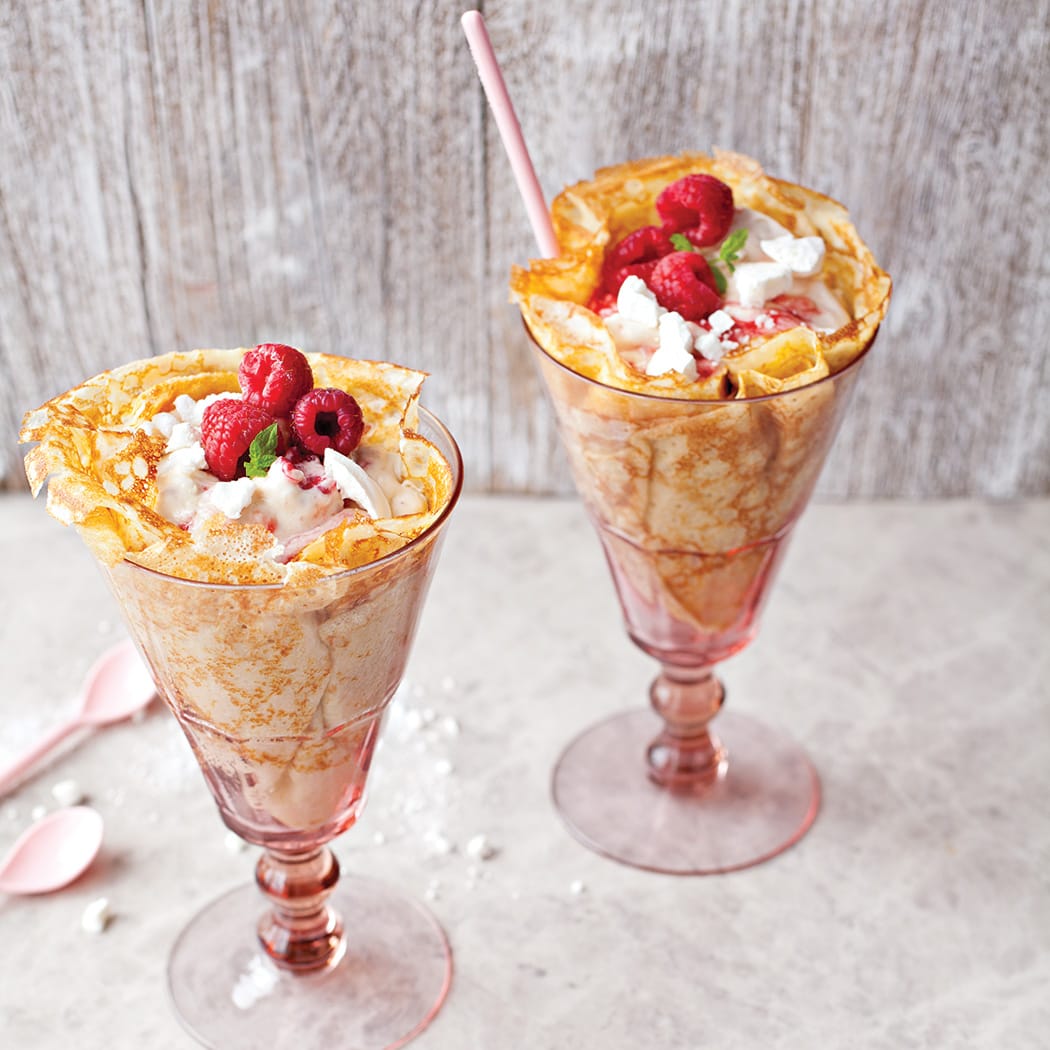 Eton mess pancakes recipe | easyFood