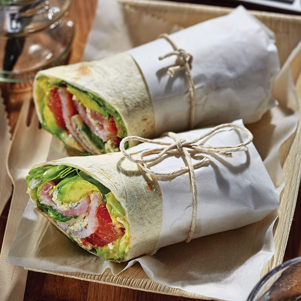 Spicy BLT wrap | easyFood