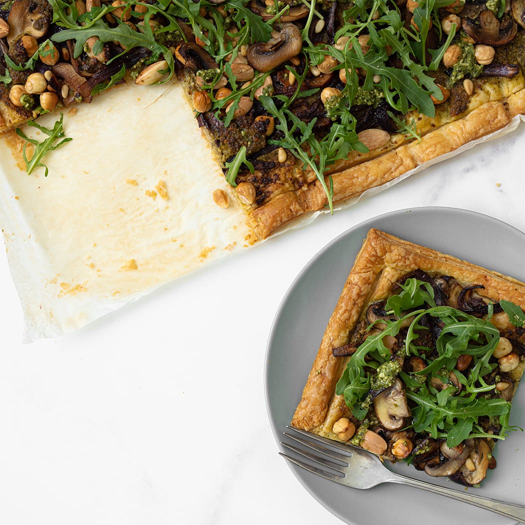 Mushroom and nut tart | easyFood