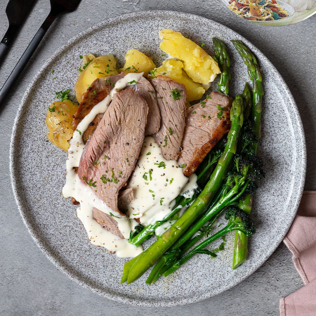 Roast lamb with mustard cream sauce | easyFood