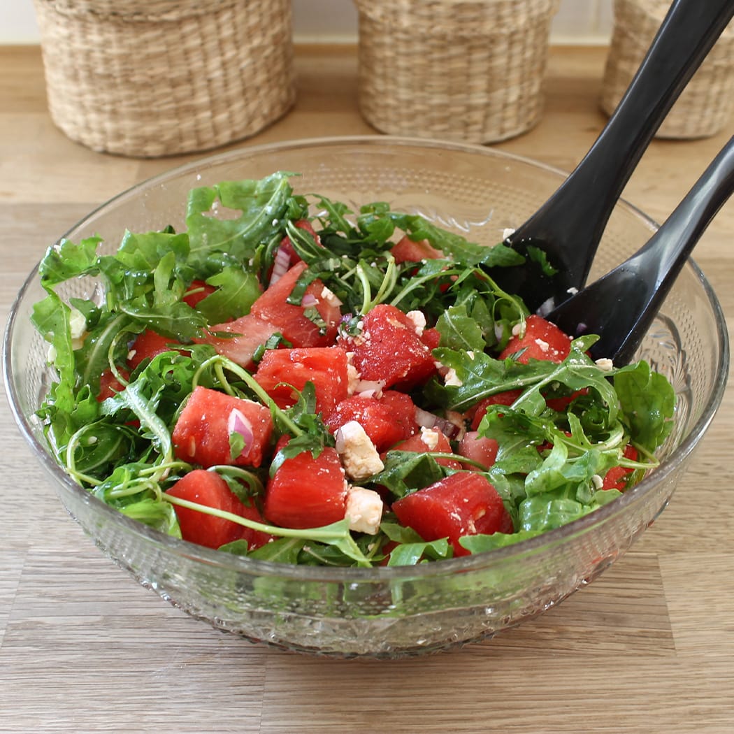Watermelon, goat's cheese and rocket salad recipe | easyFood