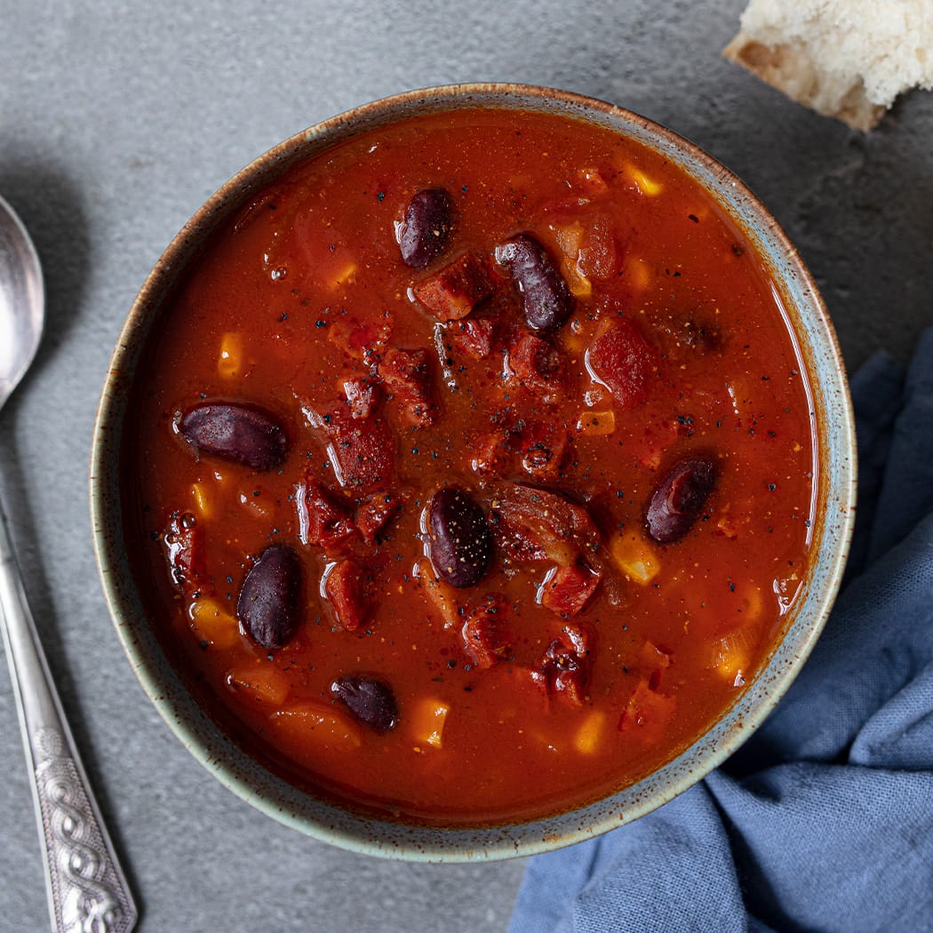 Bean & chorizo soup | easyFood