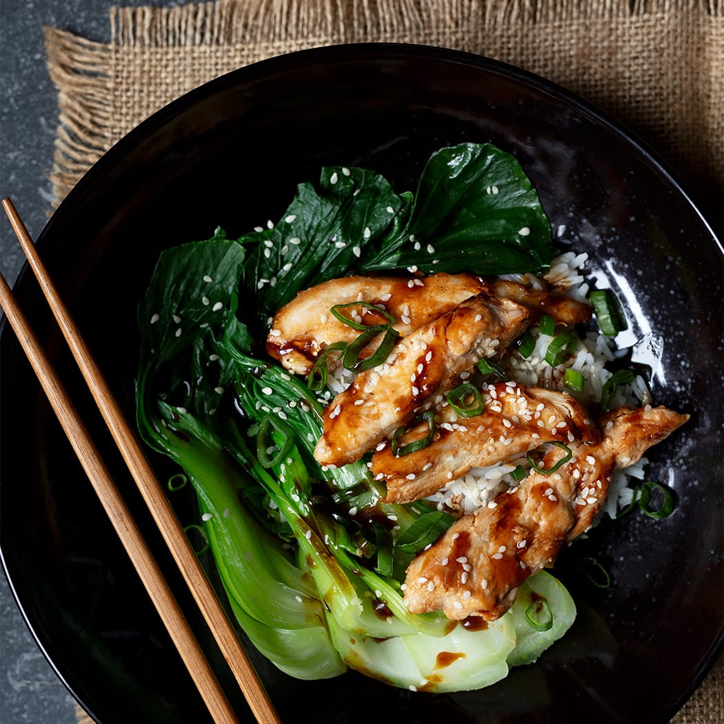 Golden chicken with pak choi recipe | easyFood