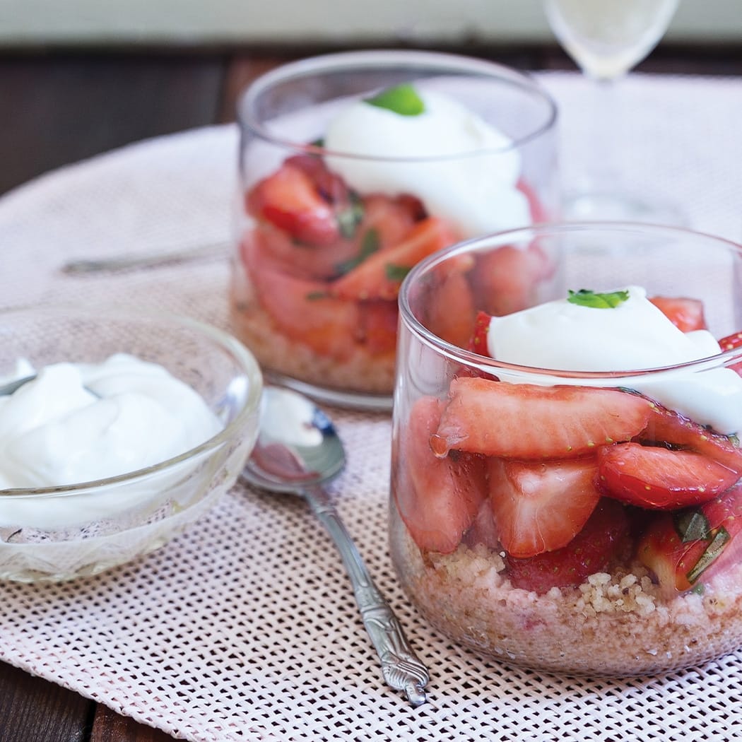 Marinated strawberries with basil and lime recipe | easyFood