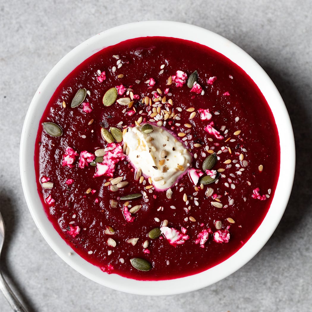 Simple beetroot soup recipe | easyFood