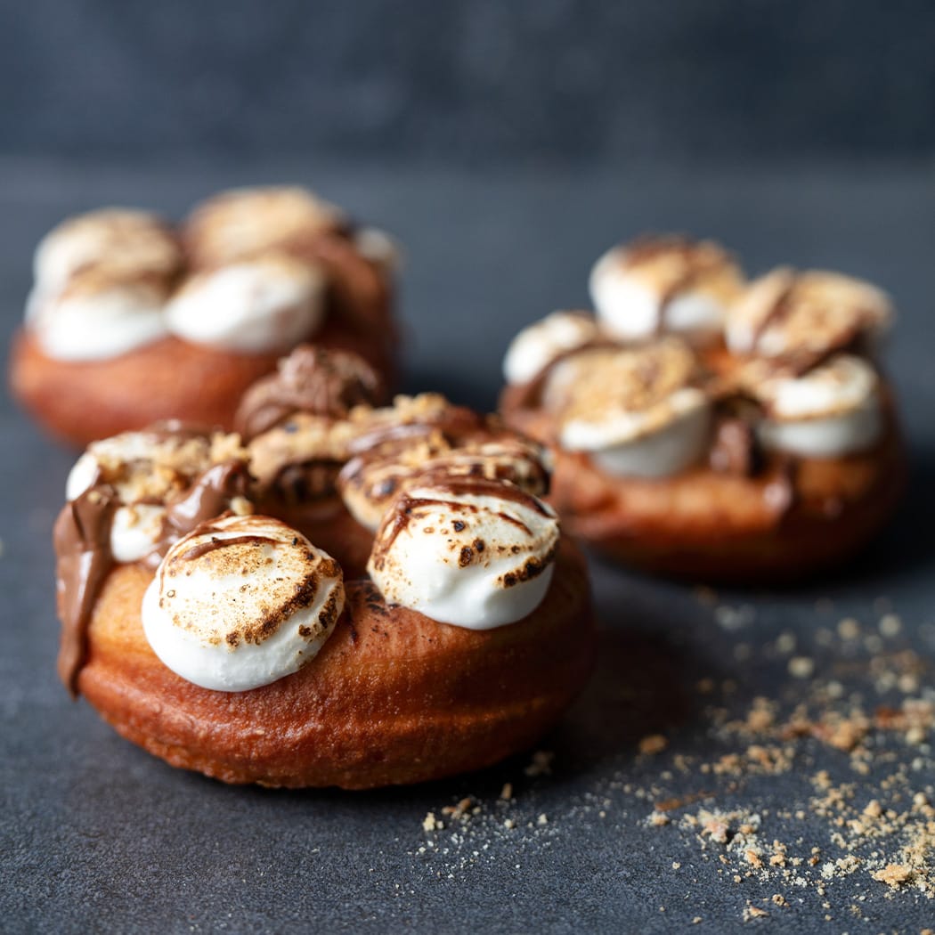 S’mores doughnuts recipe | easyFood