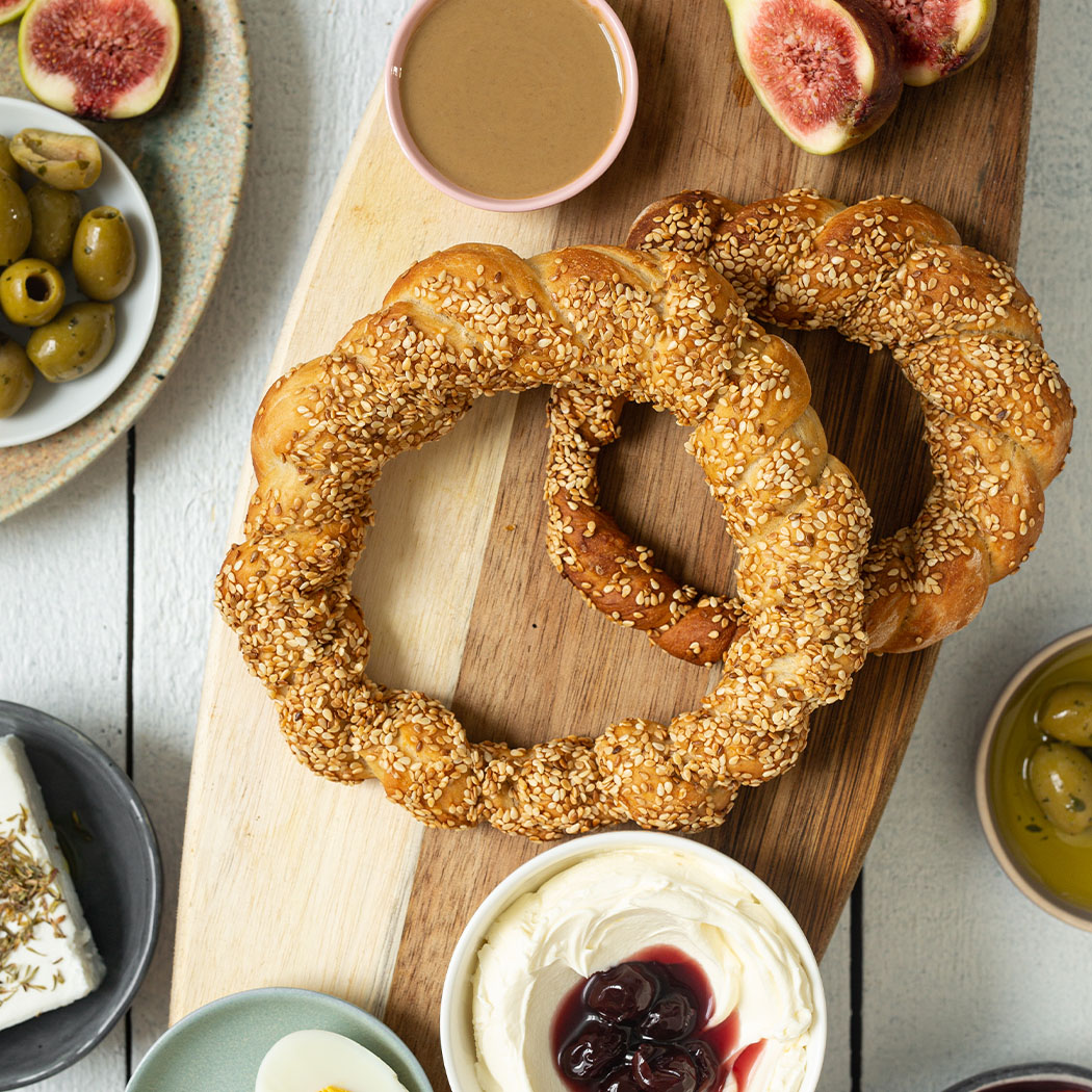 Simits & Turkish breakfast recipe | easyFood