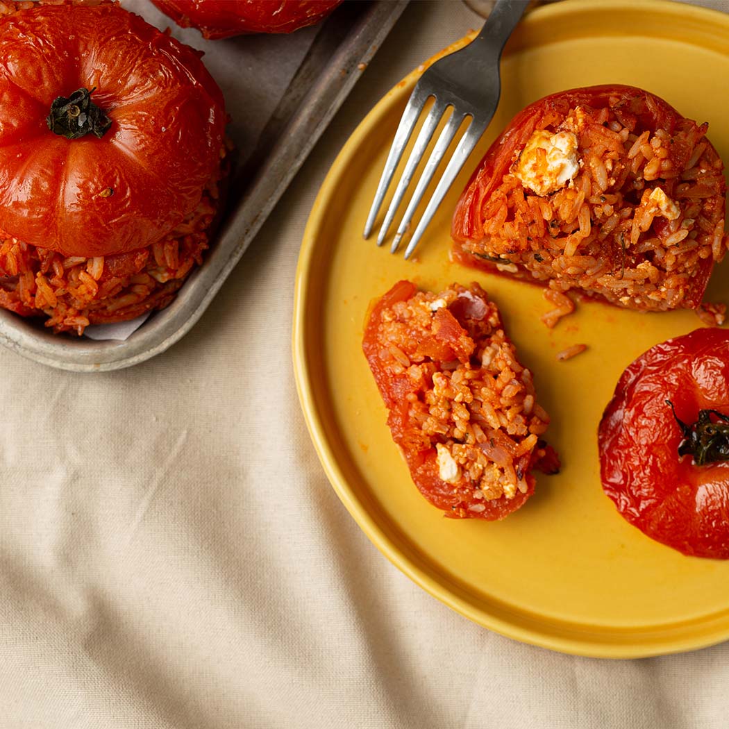 Rice-stuffed beef tomatoes recipe | easyFood